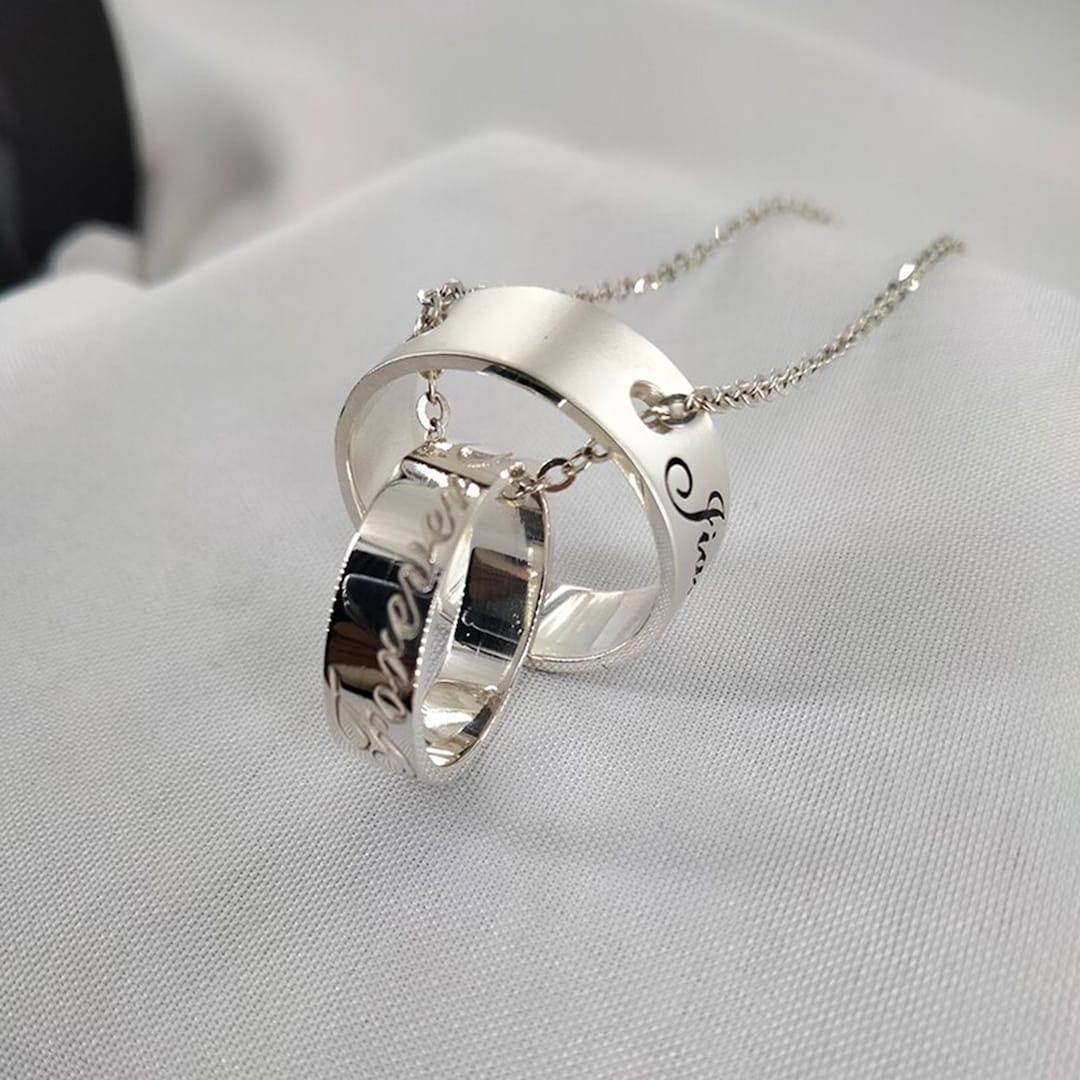 Creative Couple Necklace, Interlocking Circle Necklace, Custom Necklace ...