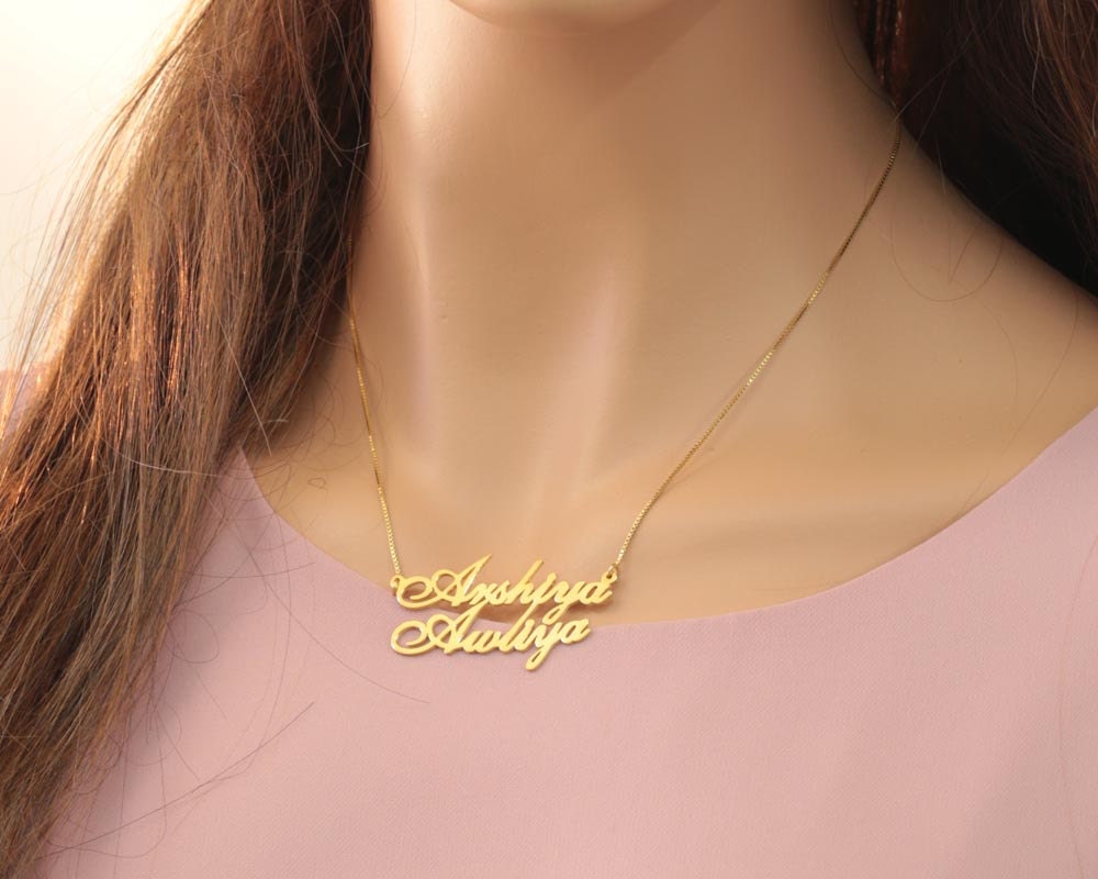 Arshiya name locket store