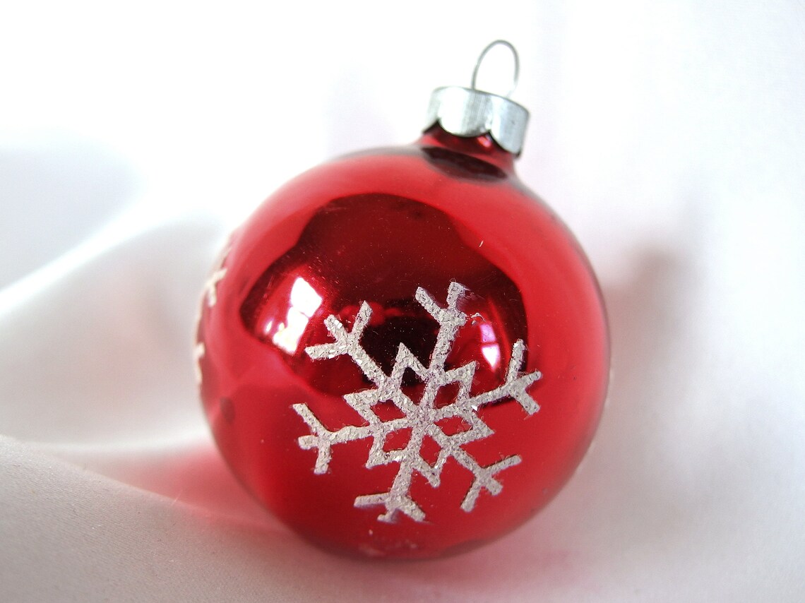 Vintage Red USA Christmas Ornament Stencil and Mica Snowflake - Etsy