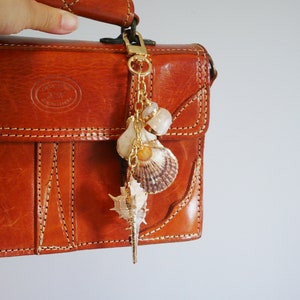 Sea Shell Keychain, Gold Shell Keychain, Natural Seashell, Ocean Gift ...