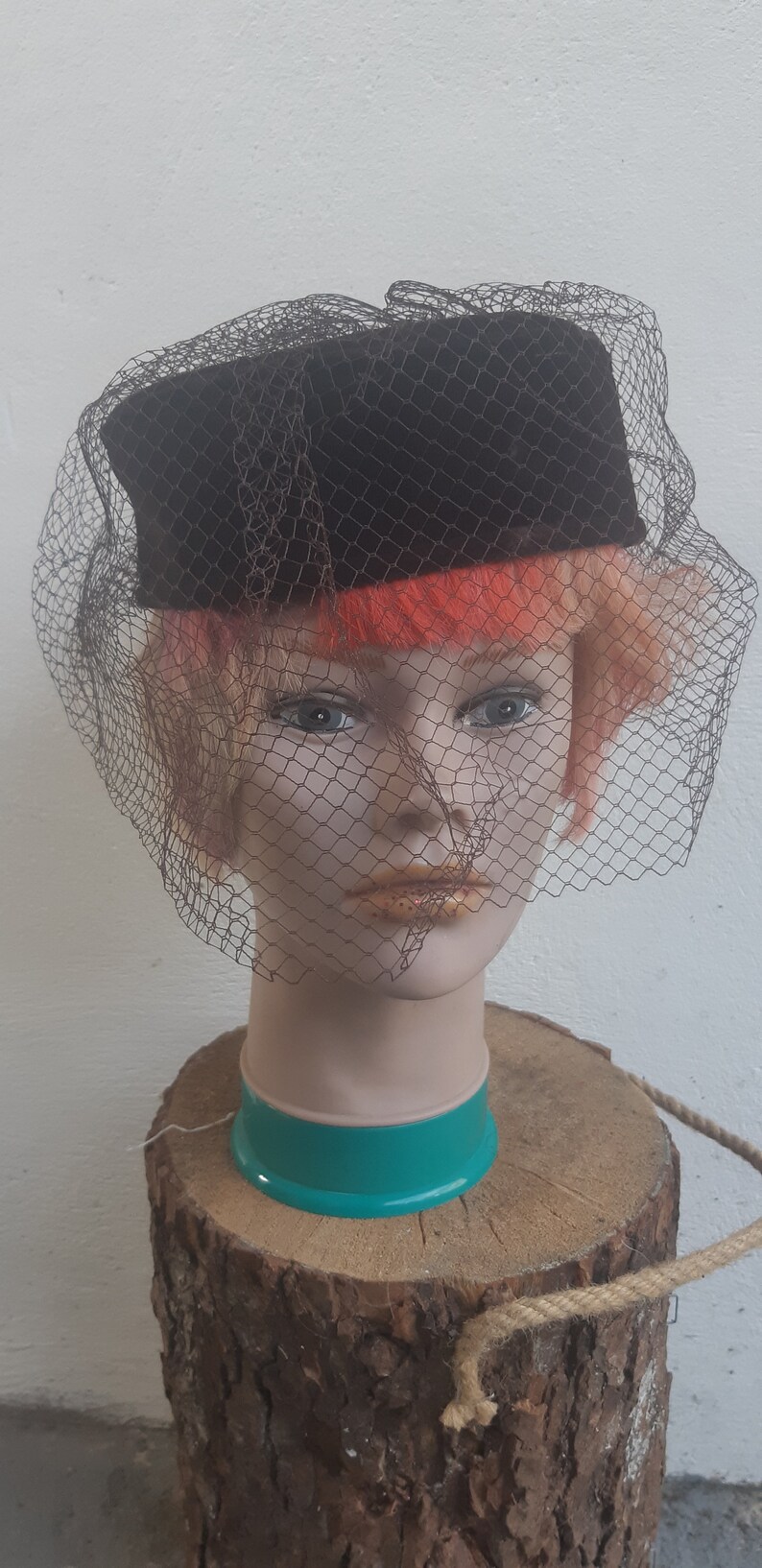 Vintage Pillbox Hat 80s Chocolate Brown Velvet Hat With Bird Cage Veil ...