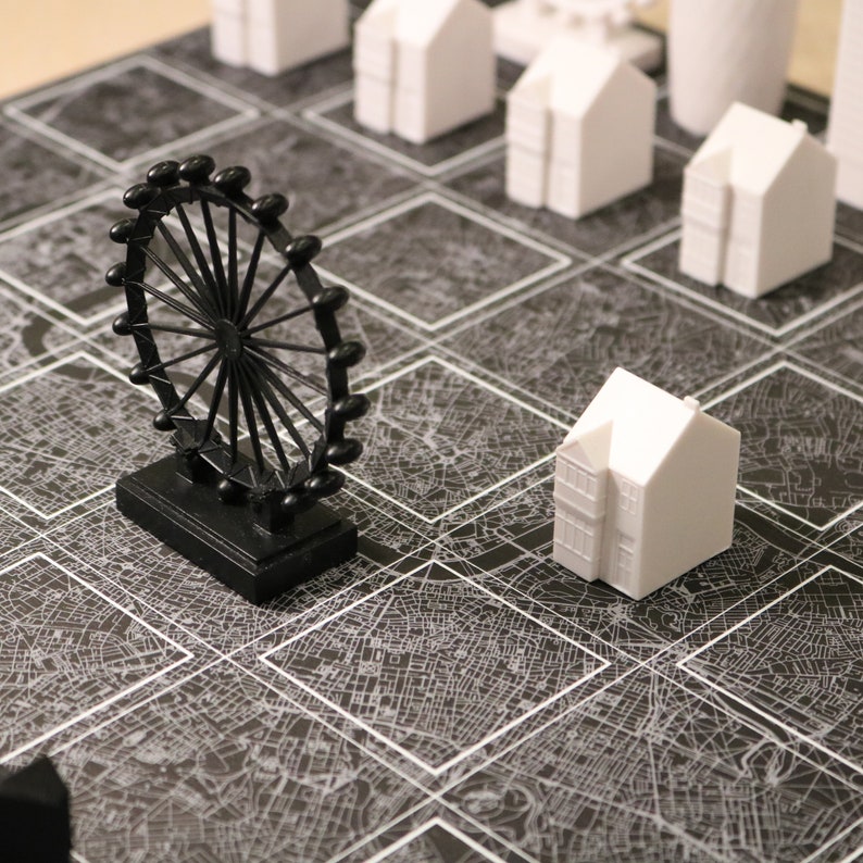 London Skyline Architectural Chess Set - Etsy