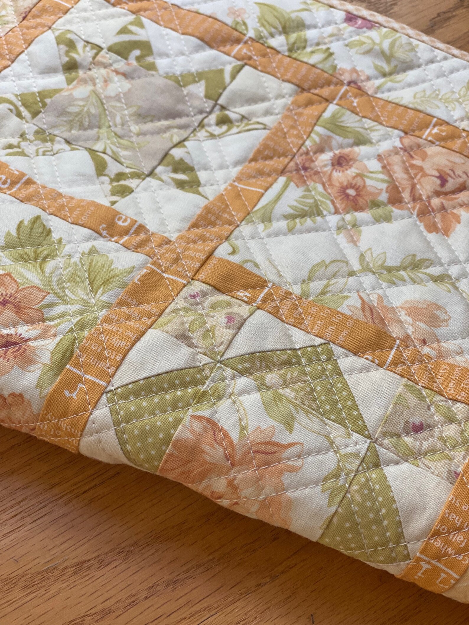 Handmade Spring Star Piecework Quilt With Fig Tree Fabrics / Small ...