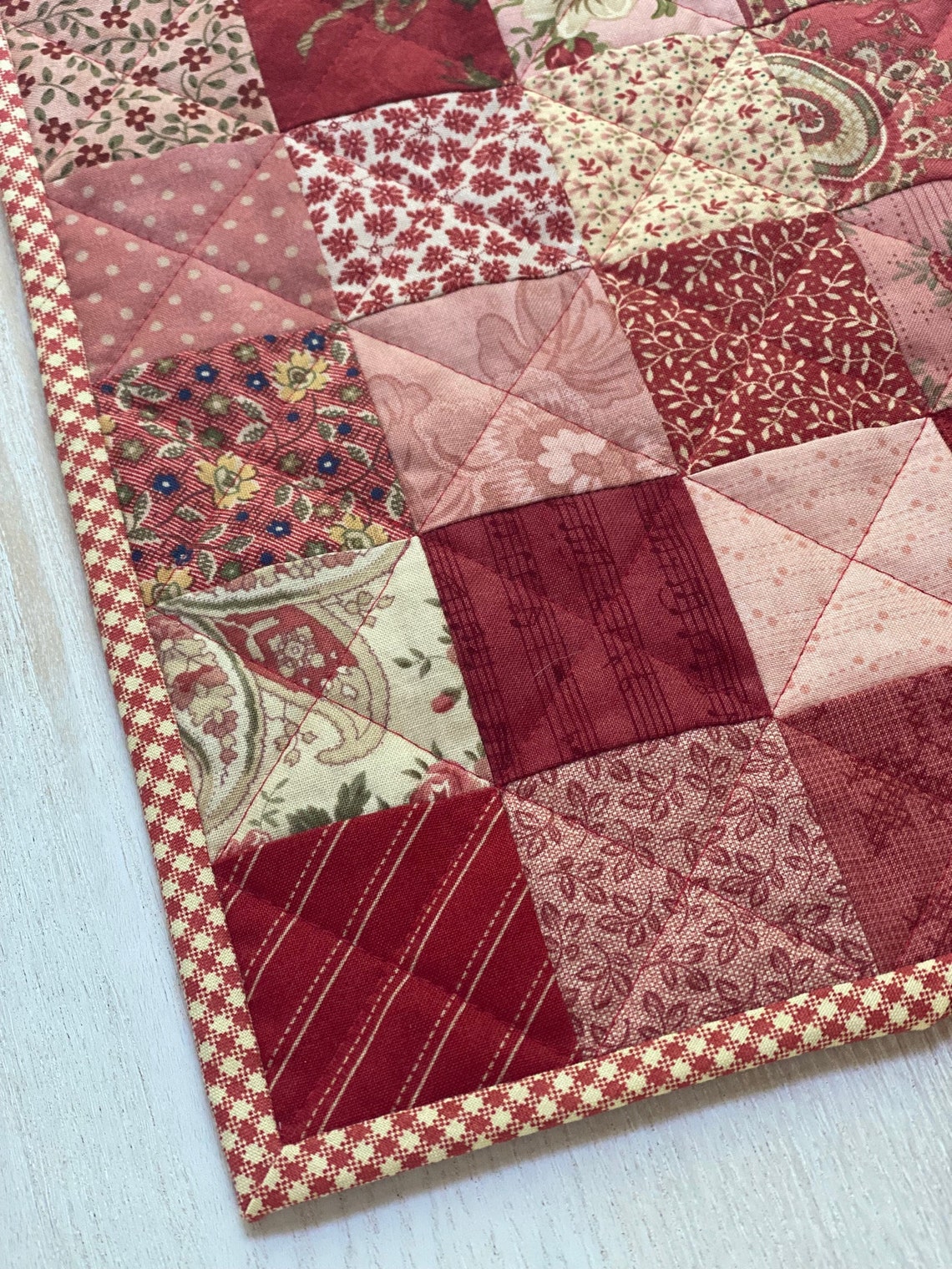 Cute Scrappy Red and Pink Piecework Mini Quilt, Small Tapestry, Home ...