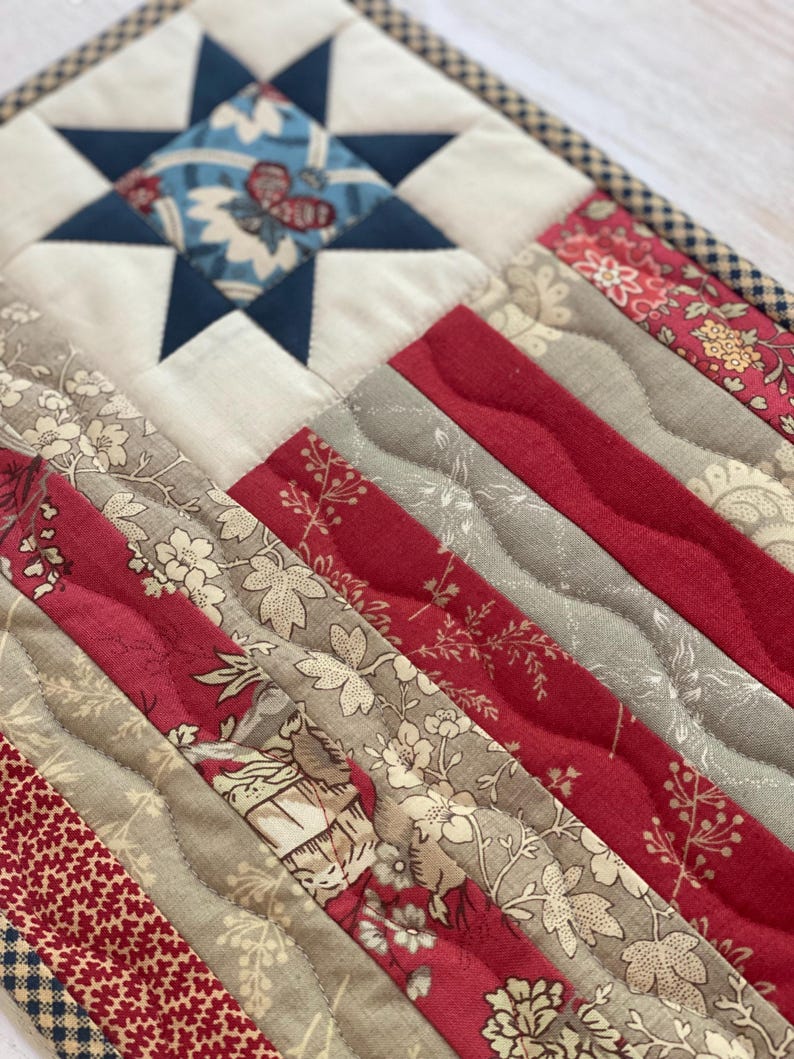 Patchwork American Flag Quilt (A) - Etsy