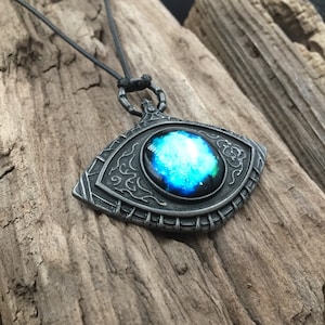 Cosmic Eye Watcher Necklace Pendant Bloodborne Inspired Jewellery ...