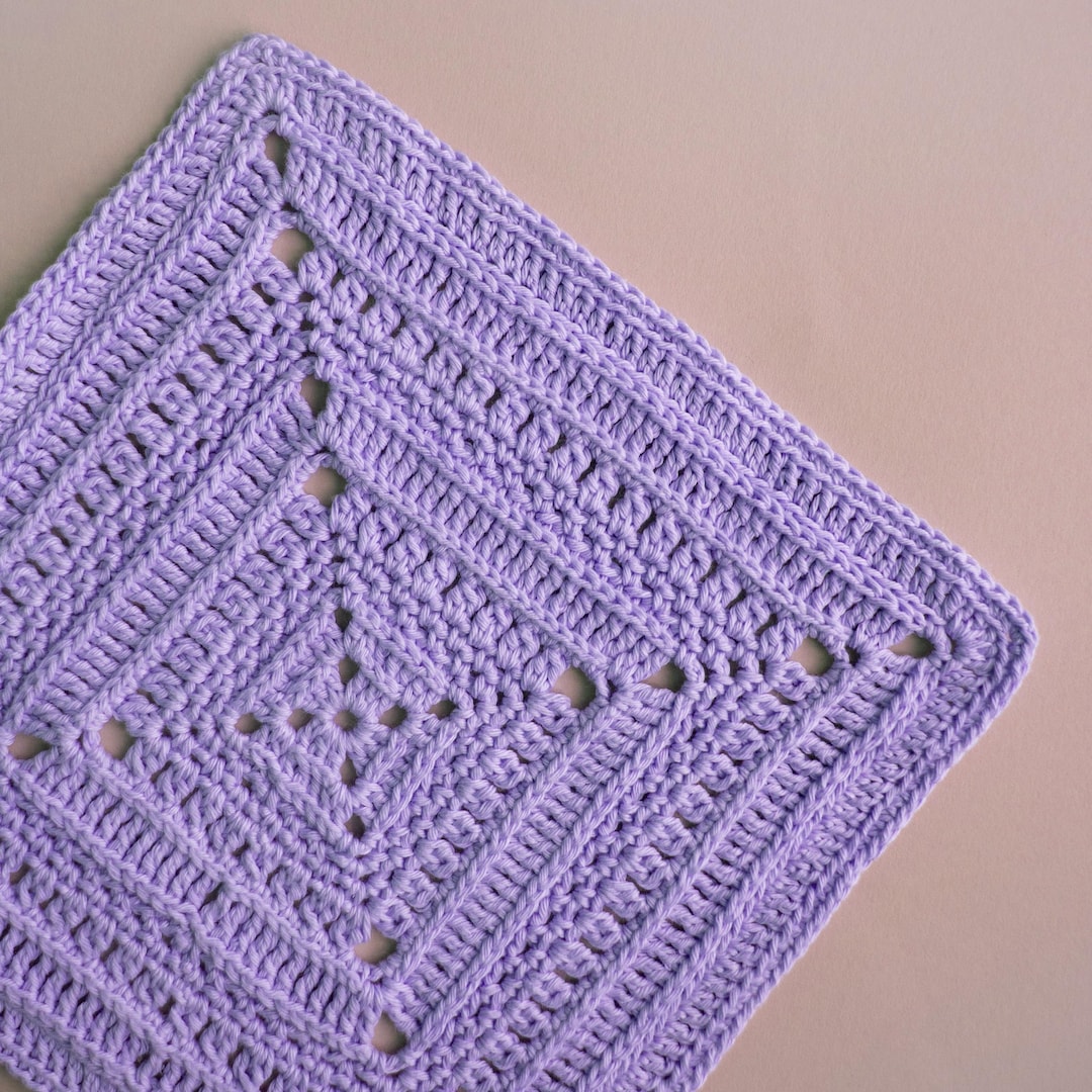 Solid Granny Square Pattern, Easy Crochet Granny Square Instructions ...