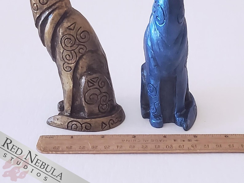 Gold or Blue Painted Howling Wolf Statuette, Veilguard Dragon Age Solas ...