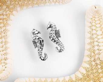 Tiny Seahorse Stud Earrings - Etsy