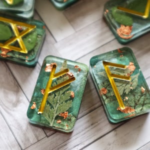 Forest Rune Set - Norse Rune Set - Divination Runes - Witch Rune Set ...