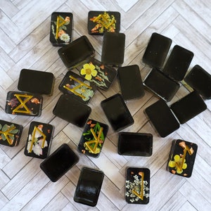 Floral Runes Norse Rune Set Elder Futhark Runes Divination Runes Flower ...