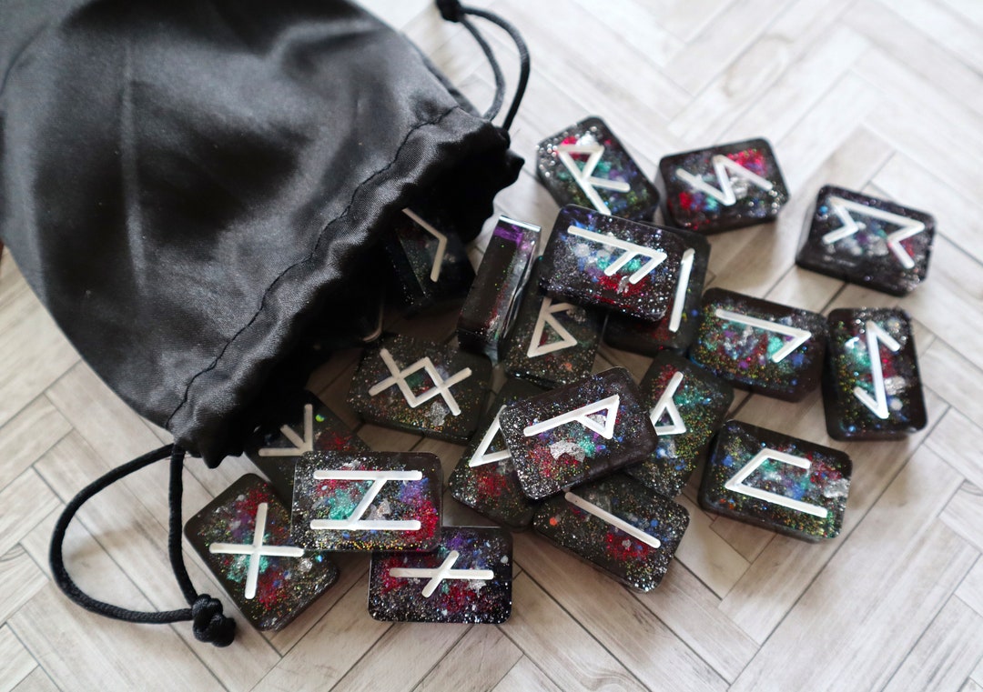 Galaxy Elder Futhark Runes Set: Cosmic Divination Witch Gift - Etsy