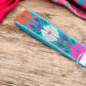 Boho Car Keychain, Embroidered Wristlet Floral, Fabric Lanyard Keychain ...
