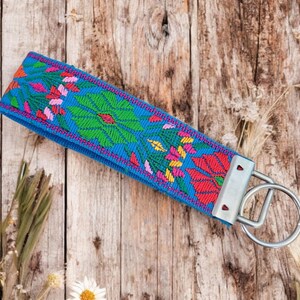 Boho Car Keychain, Embroidered Wristlet Floral, Fabric Lanyard Keychain ...