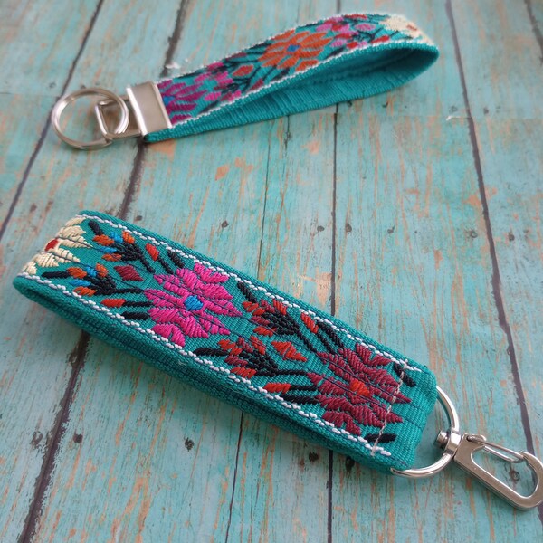 Loom Keychain - Etsy