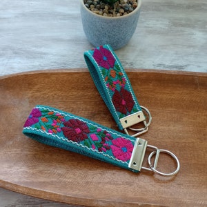 Boho Car Keychain, Embroidered Wristlet Floral, Fabric Lanyard Keychain ...