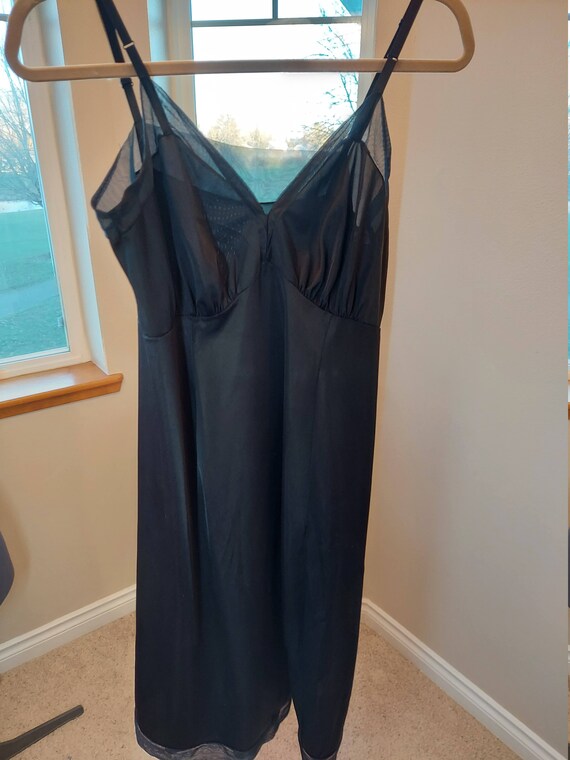 1960s Elegant Pin Up Black Full Slip - Large - Gem