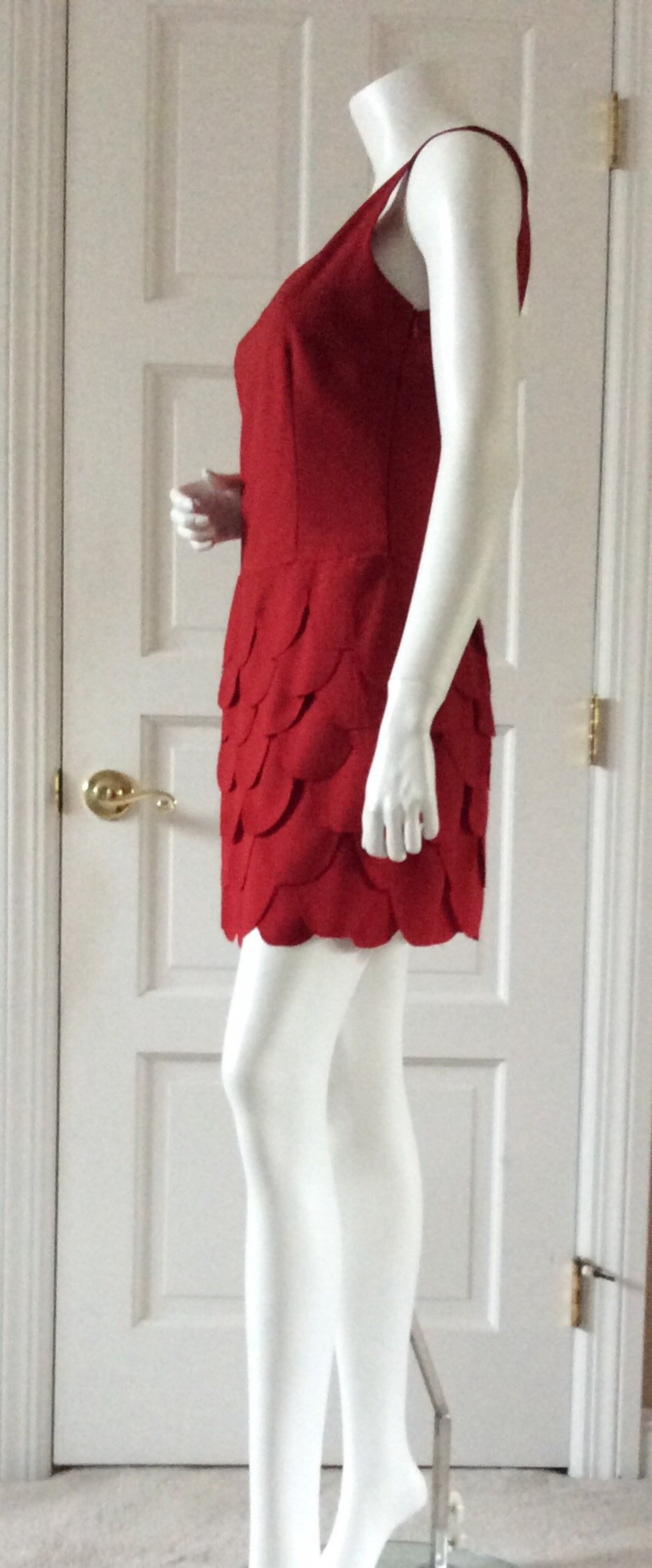 The Nanny’s Dress in Red Rather Than Grey Plaid With 7 Rows of Leaf ...