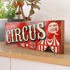 Circus Sign Fairground Old Vintage Style Fun Fair Sign. Wood It's Here ...