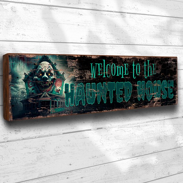 Haunted House Sign - Etsy UK