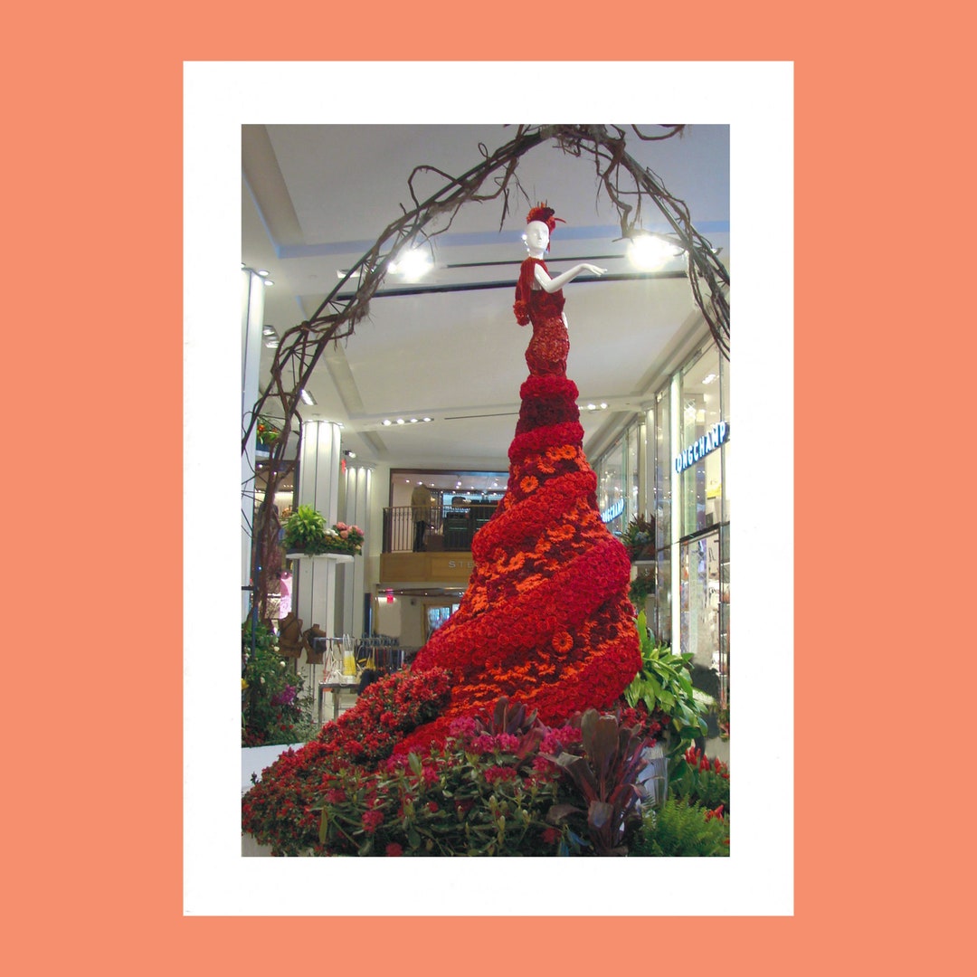 Lady in Red (red Dress is Made of Thousands Gorgeous Red Roses) - Etsy