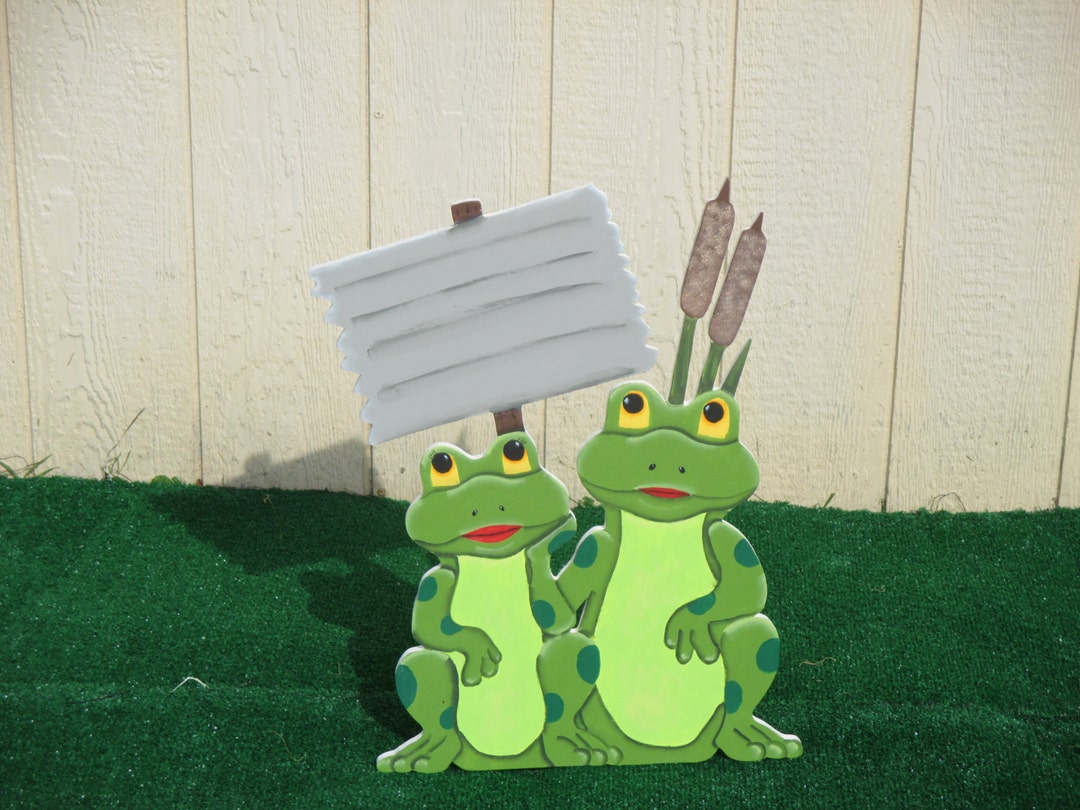 Custom Frog Welcome Yard Sign - Etsy
