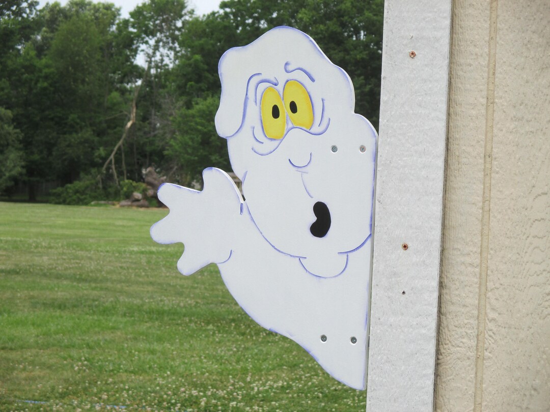 Ghost Yard Sign Peeker - Etsy