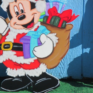 Mickey and Minnie Santa Claus Yard Sign - Etsy