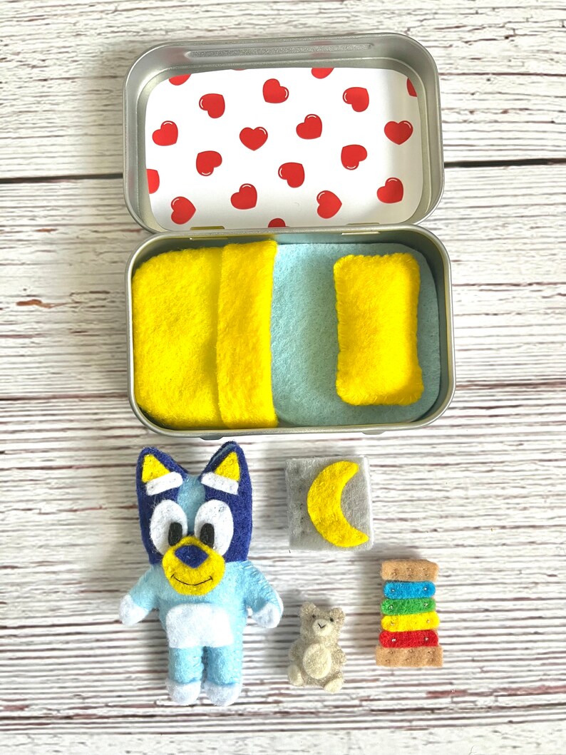 Plush Reversible Felt Bluey-inspired Altoid Tin Play Set With - Etsy
