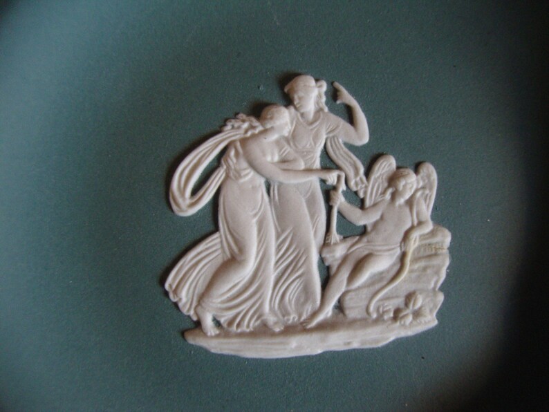 Wedgwood Queensware Etruria Green Grape Leaves Trinket or - Etsy