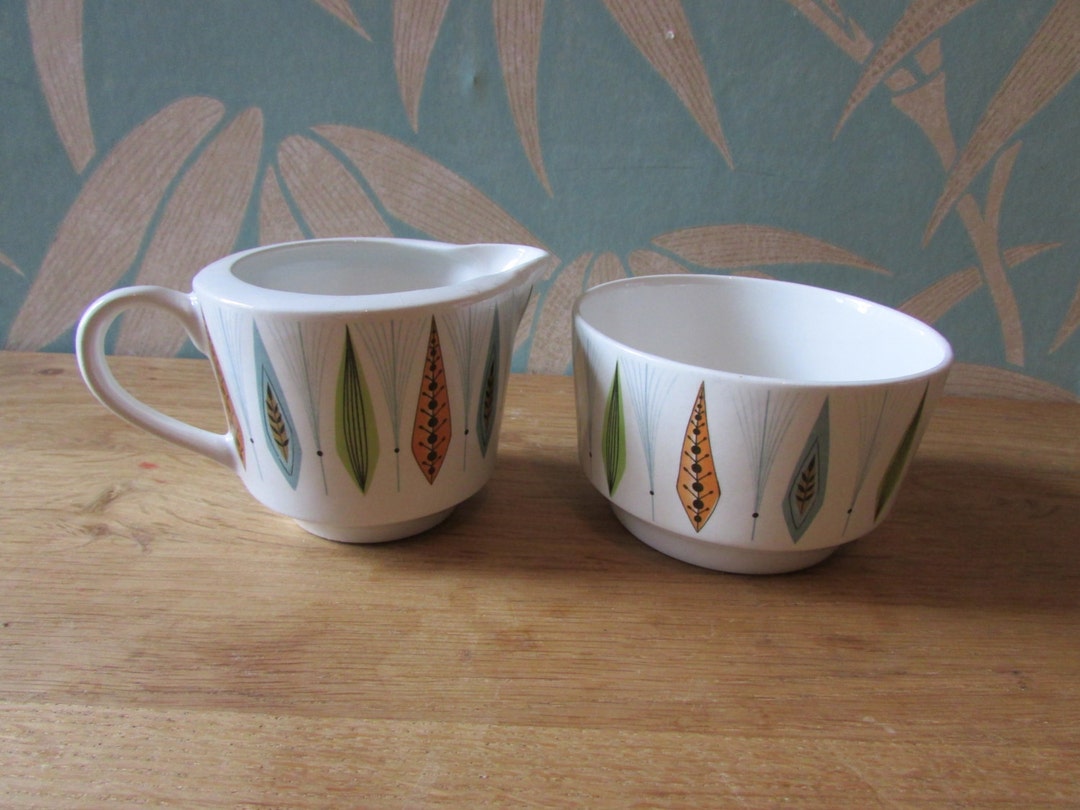 1960s Barratt's Delphatic White Atomic Leaf Pattern China Milk Jug ...