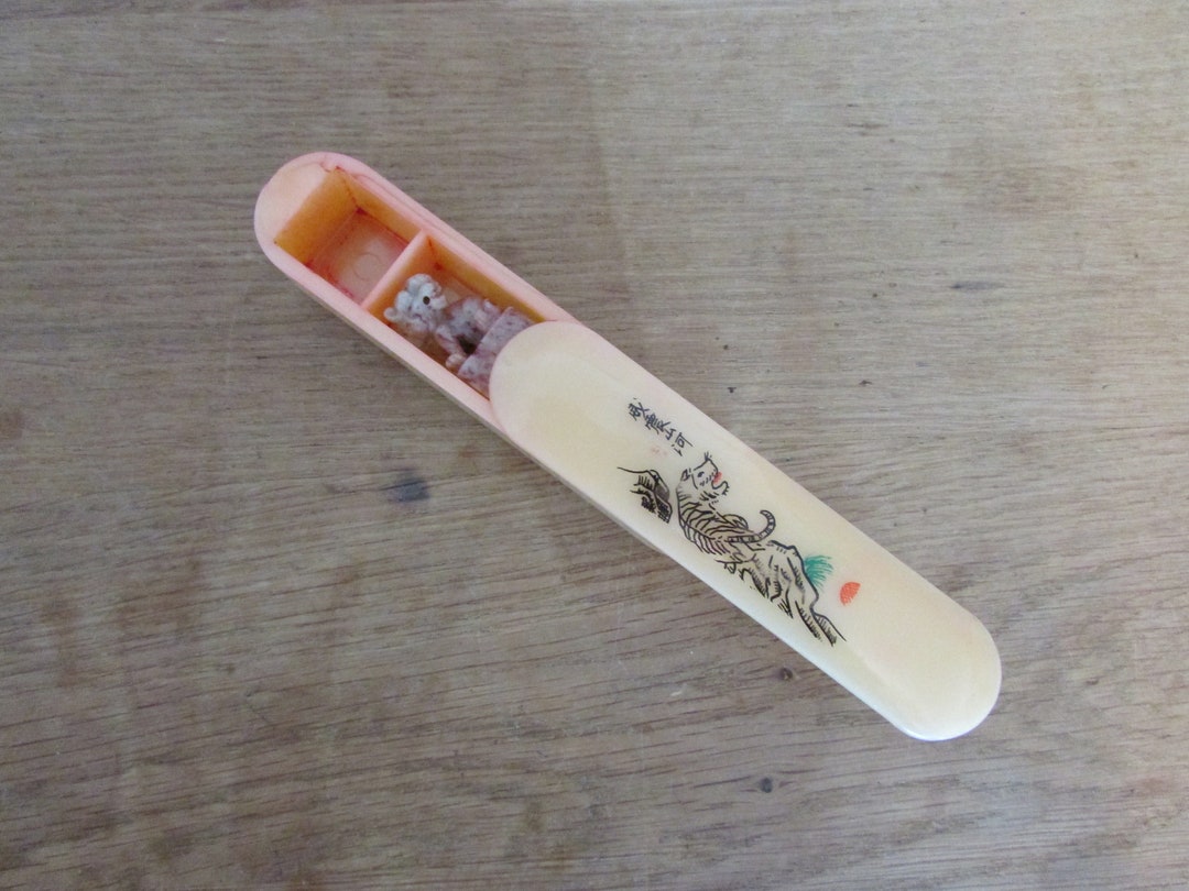 1940s/50s Japanese Soapstone Hanko Seal in Bakelite Slide Case - Etsy