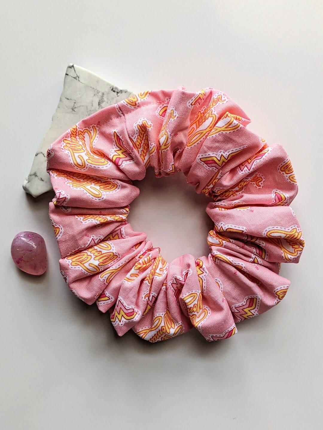 SCRUNCHIE Pink Retro Wonder Woman Logo Scrunchie Cotton Scrunchie ...