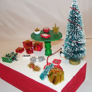 Christmas Scene- Large Tree Decorating - Etsy