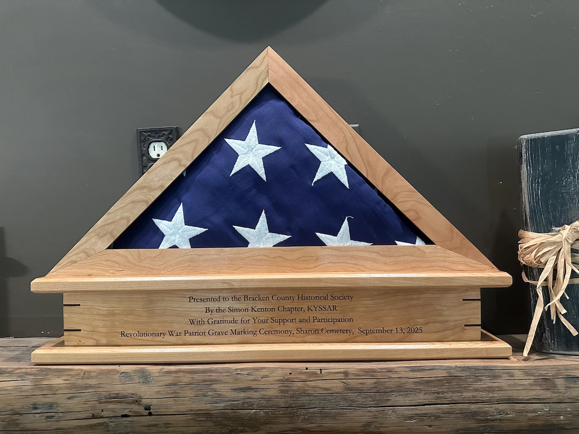 Flag Display Case W/ Built in Stand, Fits U.S Military Burial Flag, 5 ...
