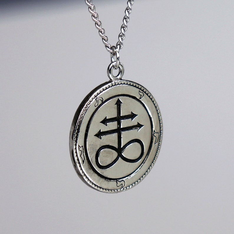 Satanic Baphomet Medallion and Brimstone Cross of Satan on Reverse Side ...