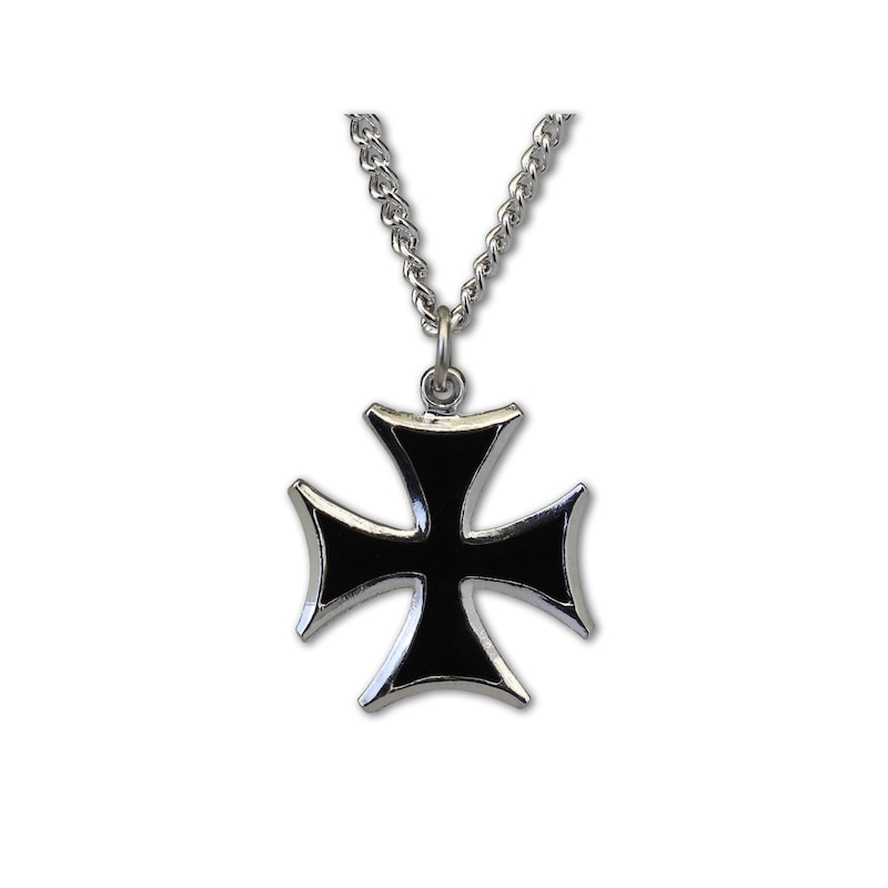 Cross and Skull Necklace - Etsy