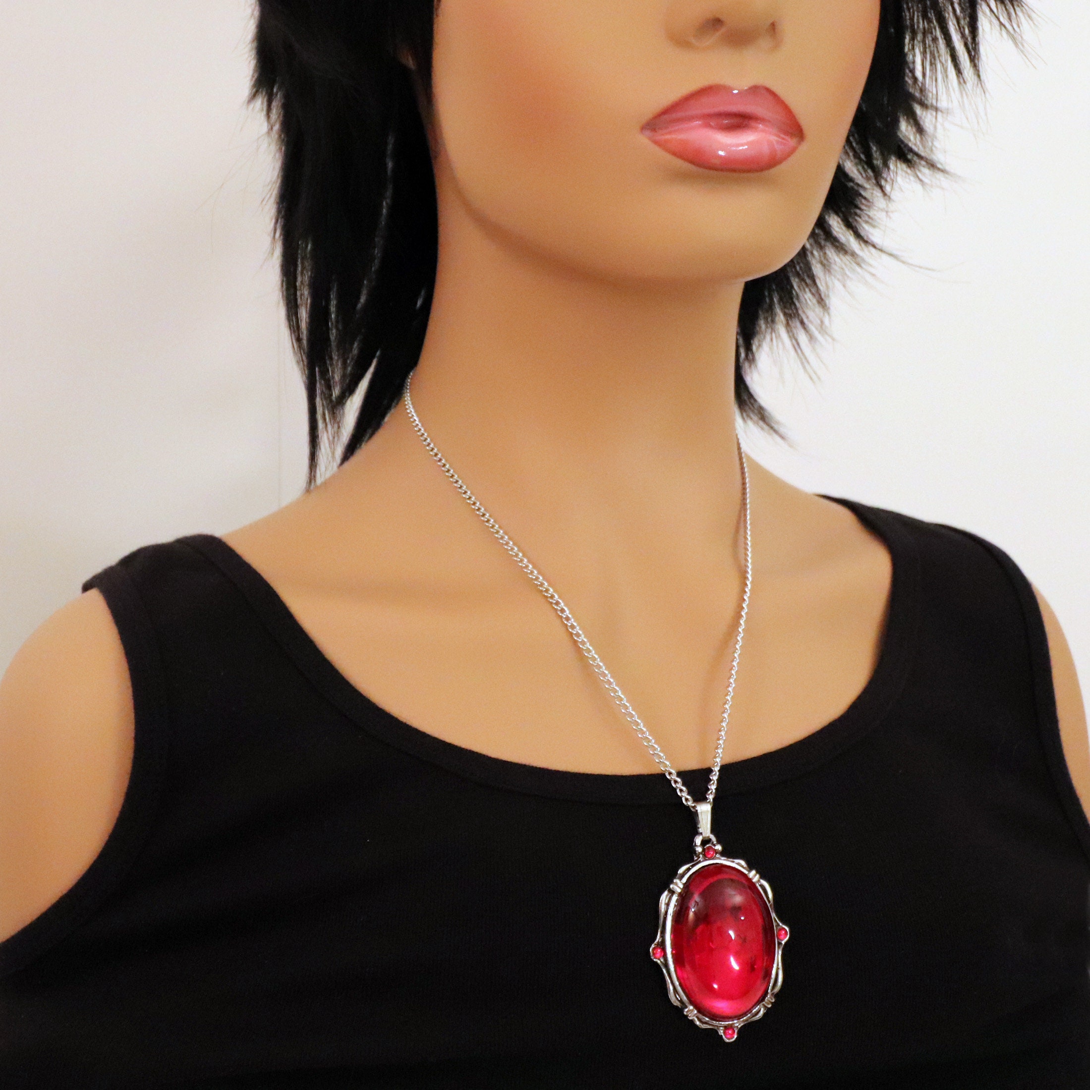 Vampire Blood Red Cabochon Pendant Necklace Set in Silver - Etsy