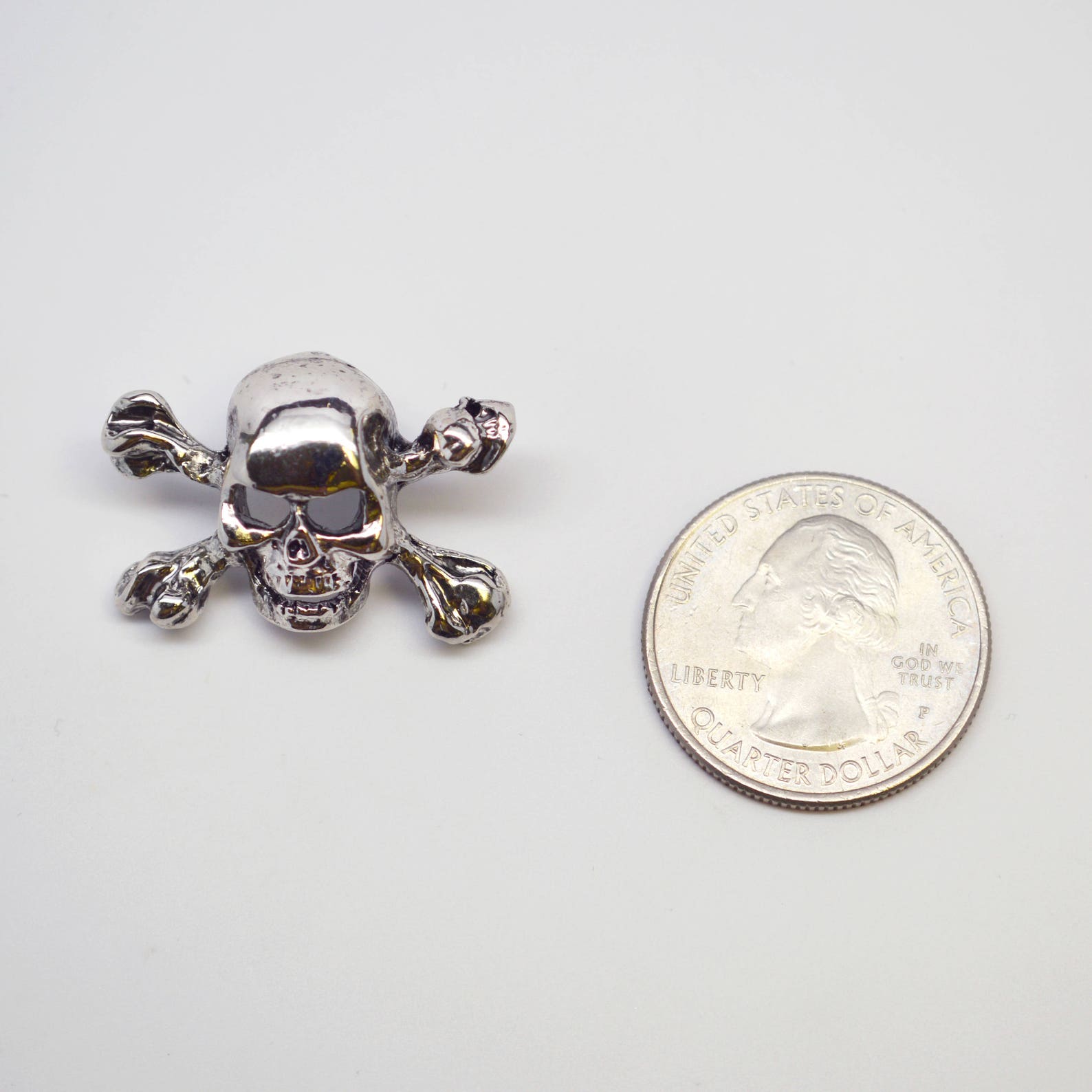Gothic Skull and Crossbones Jacket or Hat Pin P-68 - Etsy