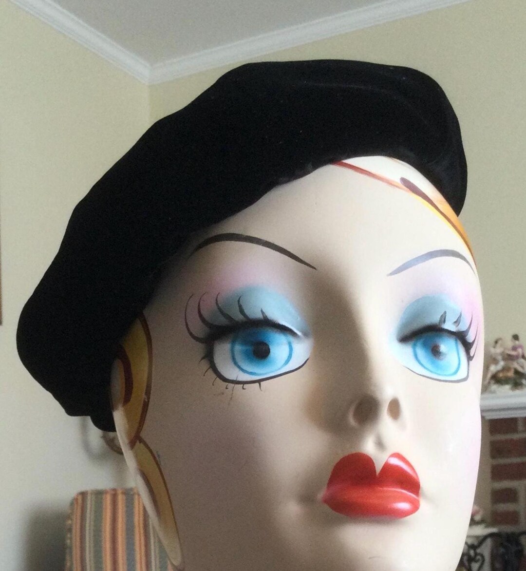 Black Velvet Beret - Etsy