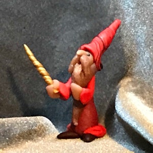 WIZARD Miniatures, in Assorted Colors, Holding Various Items ... 2-3 ...
