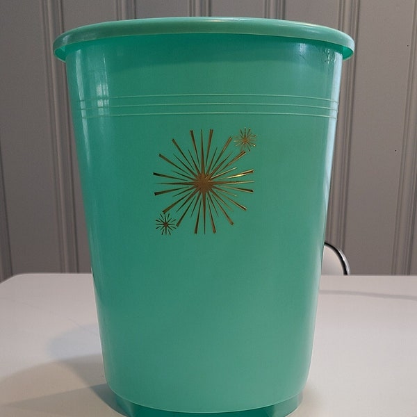 Vintage Trash Can - Etsy