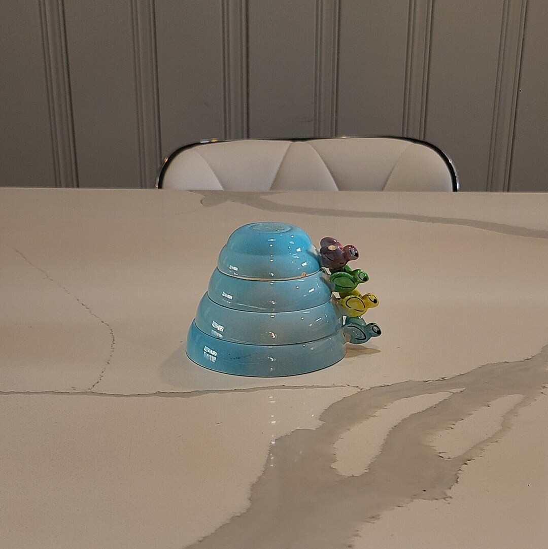 Vintage Mid Century Beehive Stacking Measuring Cups - Etsy