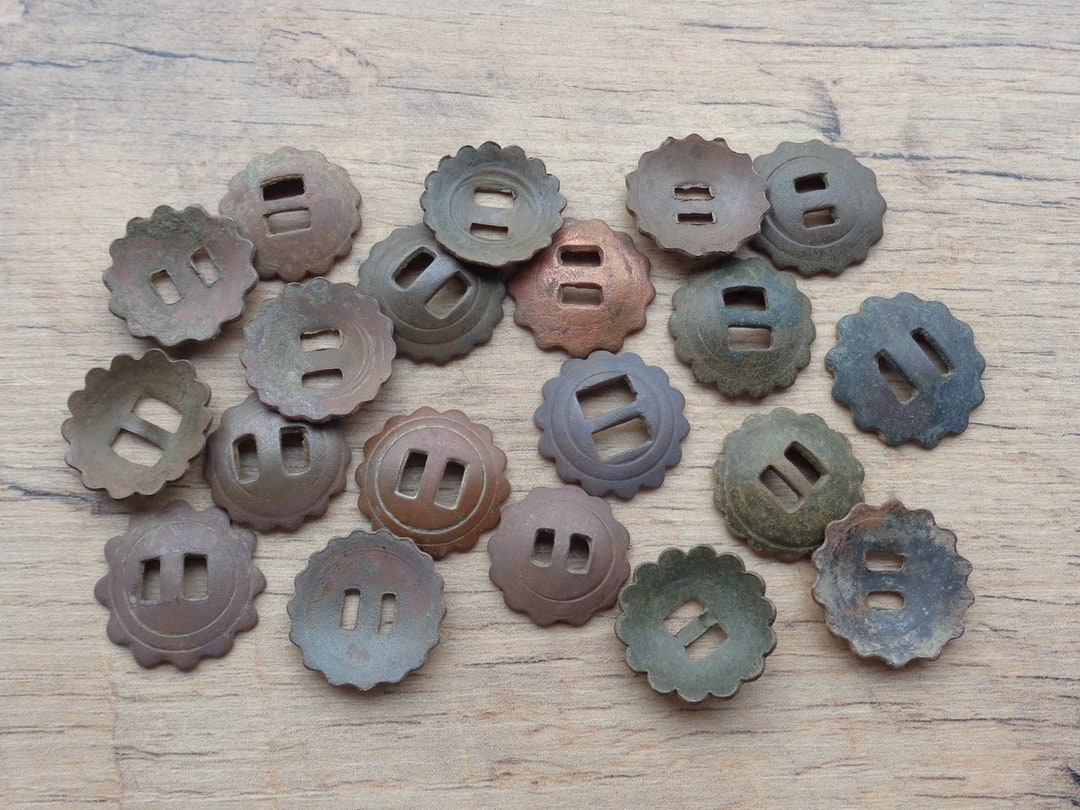 SET of 20 Antique Brass Buttons 19th Century Archaeological Finds ...