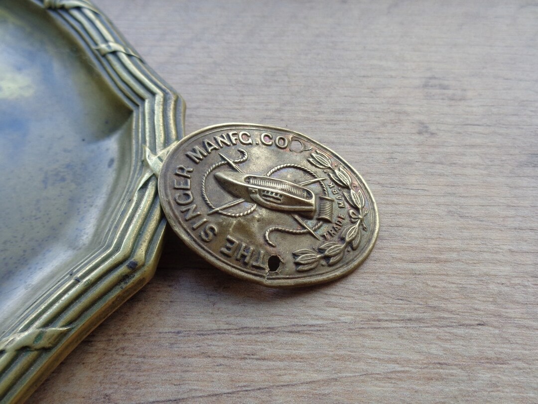 The SINGER Manfg.co Trade Mark Vintage Sewing Machine Label Plate 1900s ...