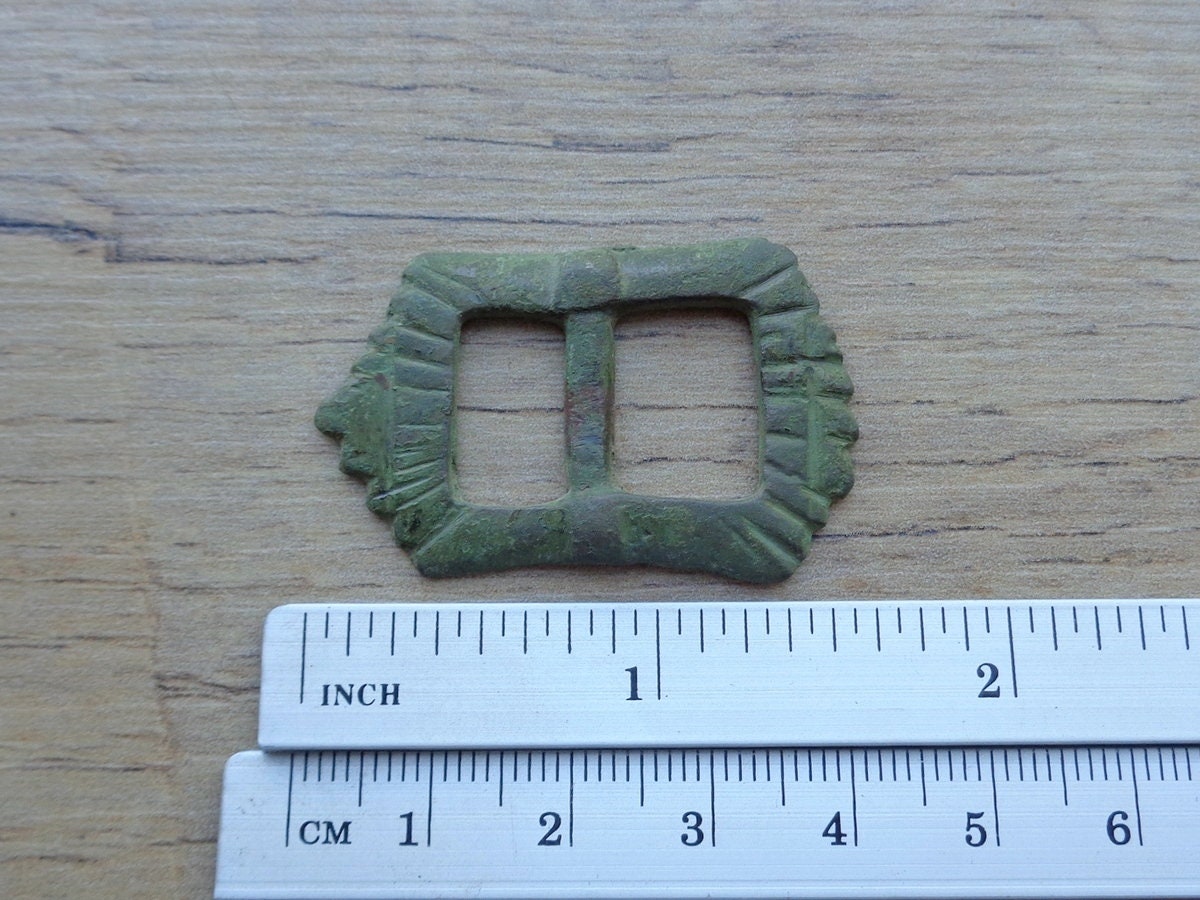 Ancient Bronze Belt Buckle 17-18th century Primitive findings | Etsy
