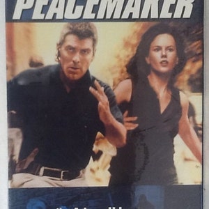 Vintage 1998 FACTORY SEALED the Peacemaker VHS George Clooney Nicole ...