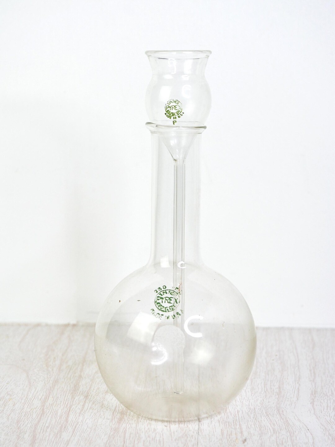 PYREX 250ml Volumetric Lab Flask With Glass Funnel - Etsy