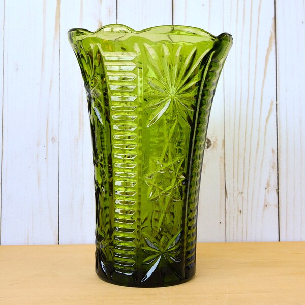 Green Glass Vase - Etsy