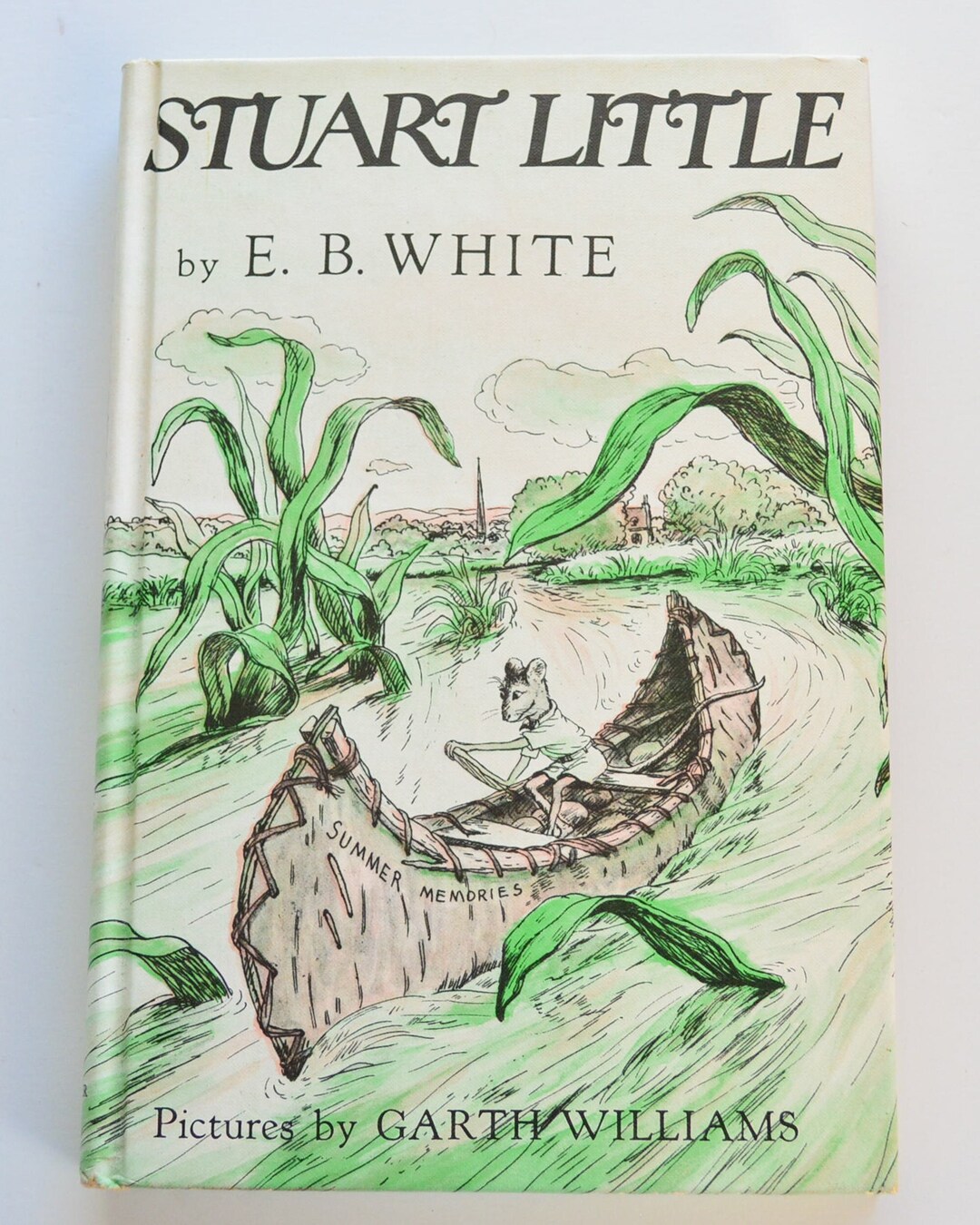 Stuart Little by E.B. White Pictures by Garth Williams 1973 Edition - Etsy